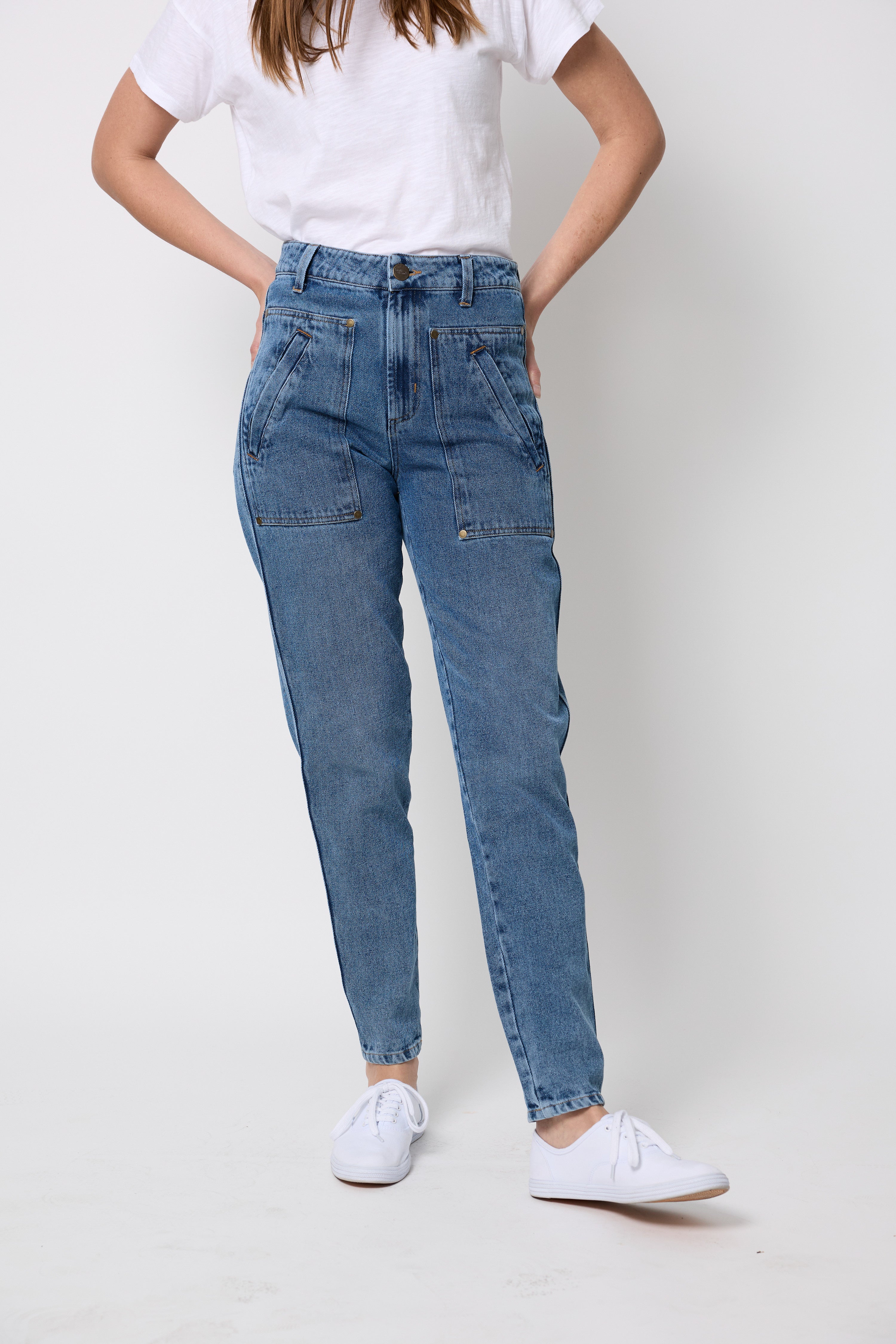 Everyday Jeans ° Regs Wash – Built by Wendy